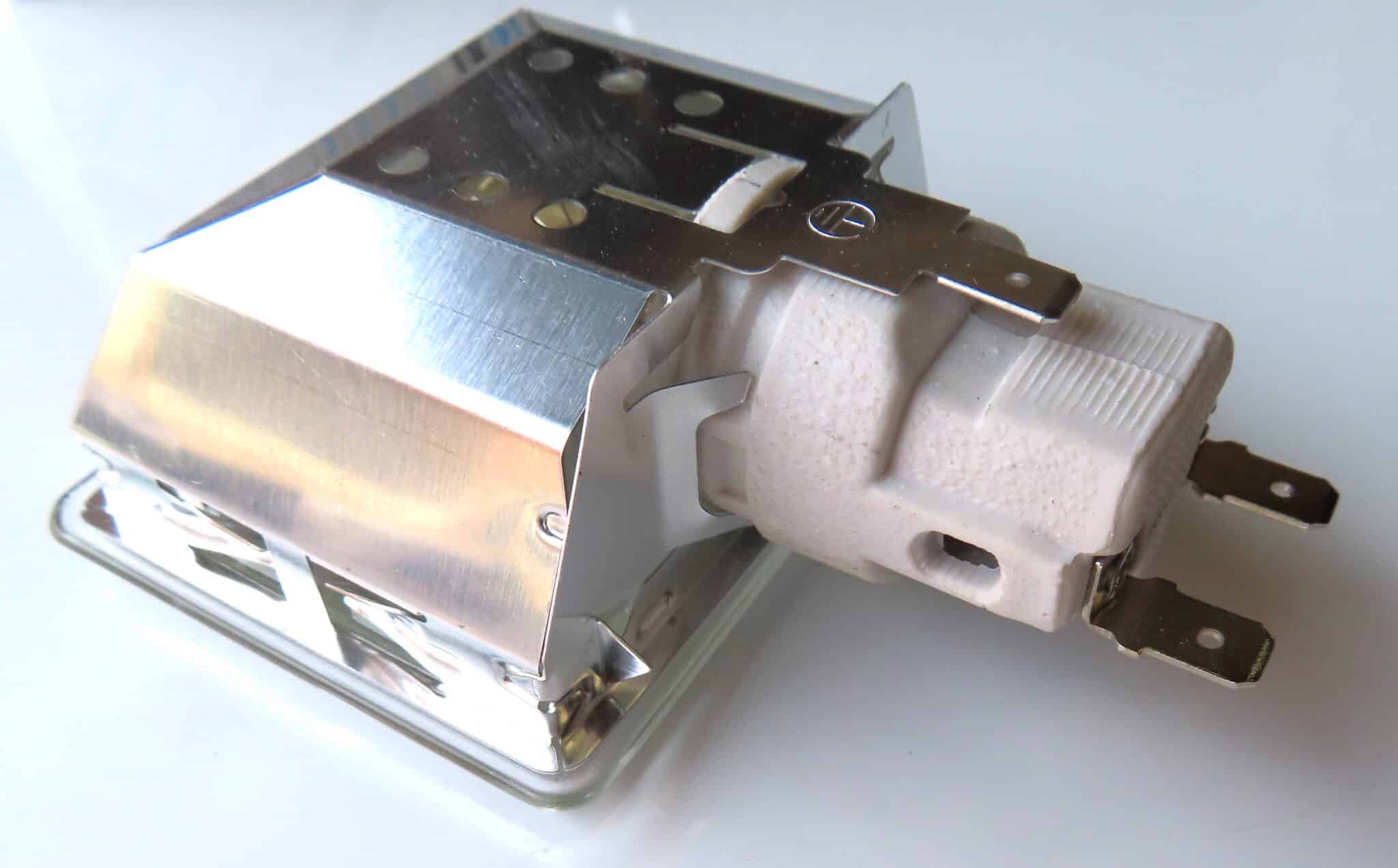 WHIRLPOOL OVEN LIGHT ASSY COMPLETE - SQUARE