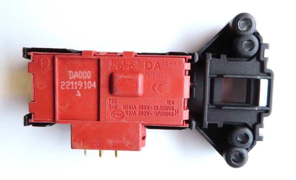 FISHER & PAYKEL FRONT LOAD WASHING MACHINE DOOR LOCK