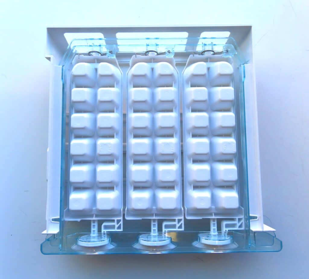 WESTINGHOUSE ELECTROLUX FRIDGE TWIST ICE TRAY